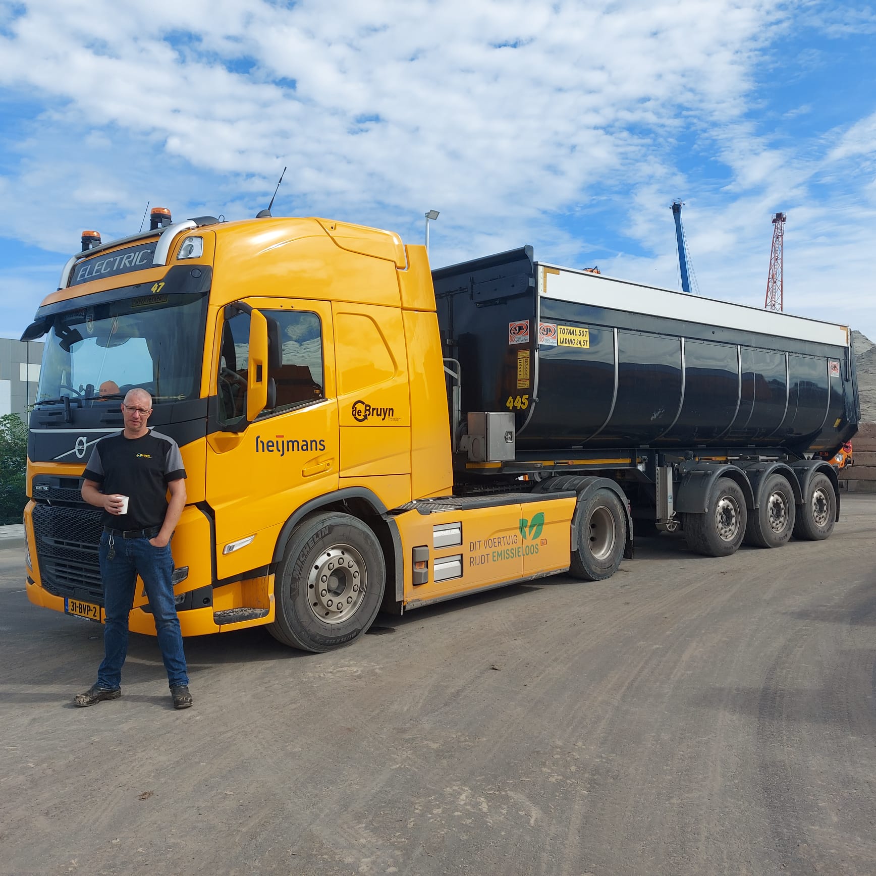 Zero Emissie GWW Transport - E-truck chauffeur Wouter